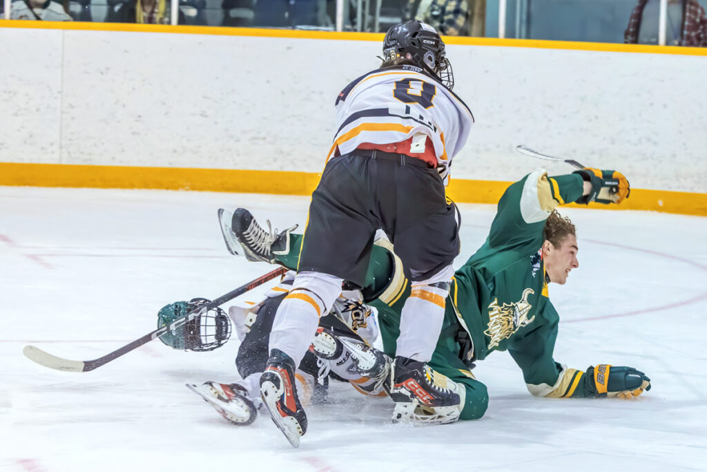 GALLERY: Vikings, Storm skate to 4-4 OT draw | NOJHL League Site