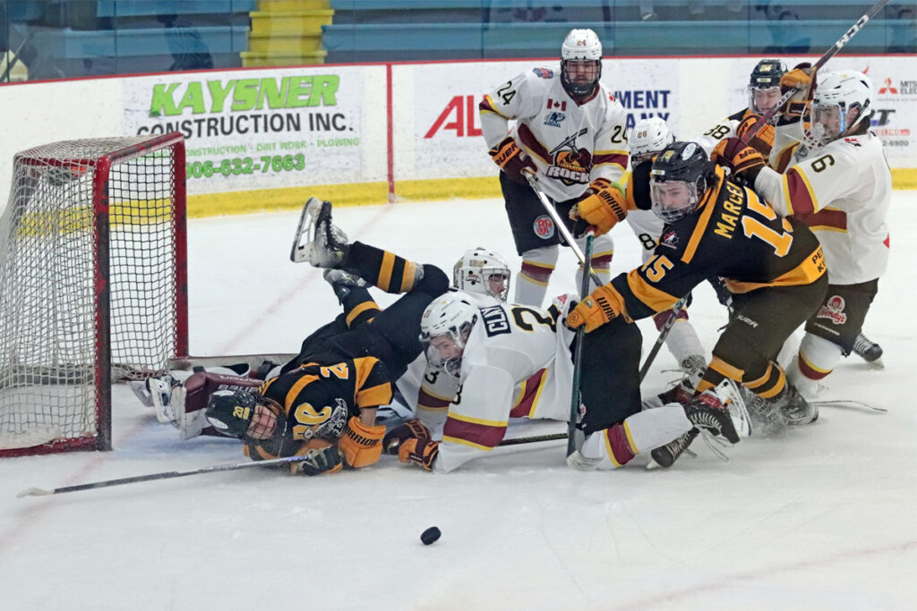 VIDEO/GALLERY: Timmins takes 3-1 series lead with narrow win over Soo ...